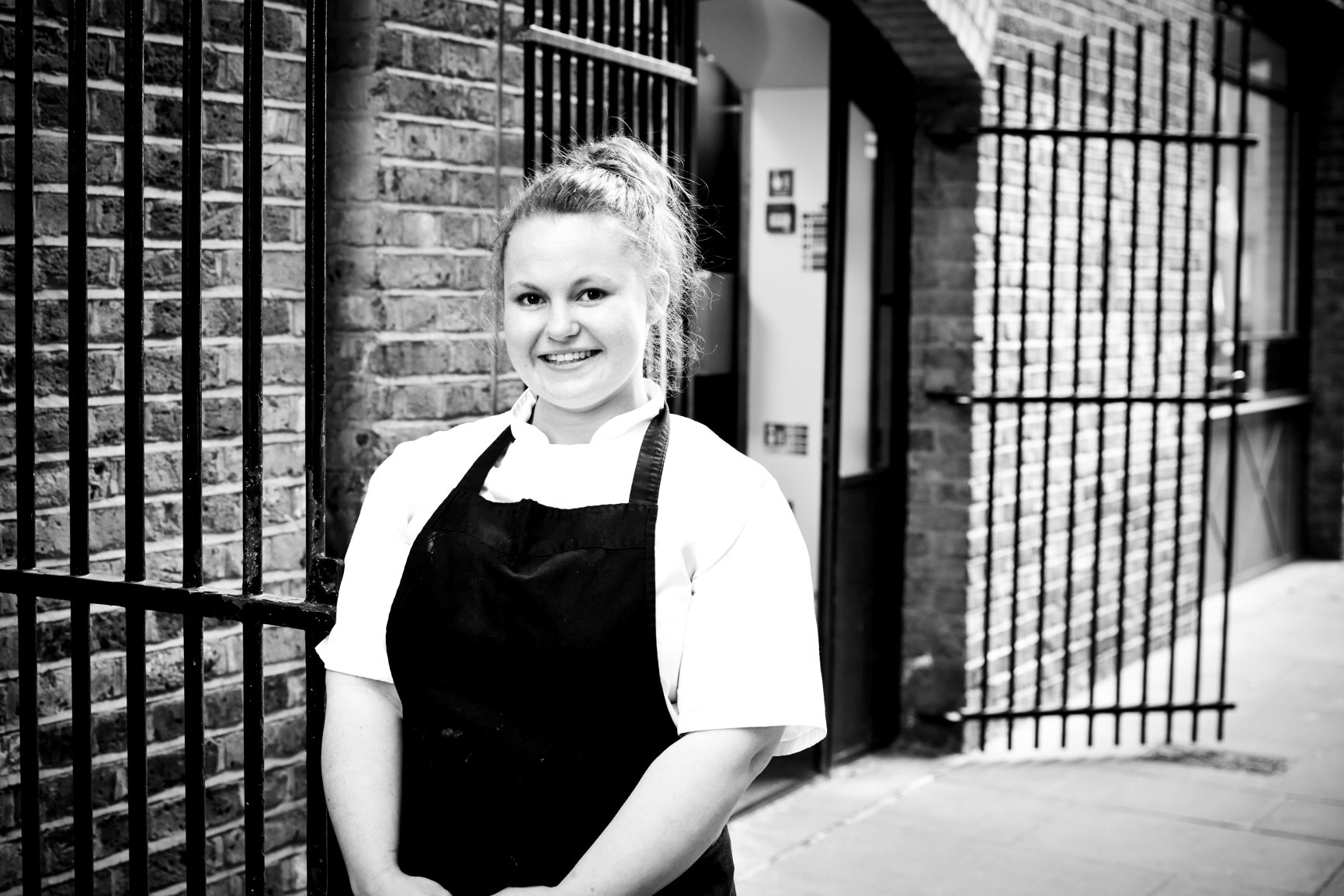 Good News Photo Story: Chefs Creating over 1,500 daily lunches for NHS ...